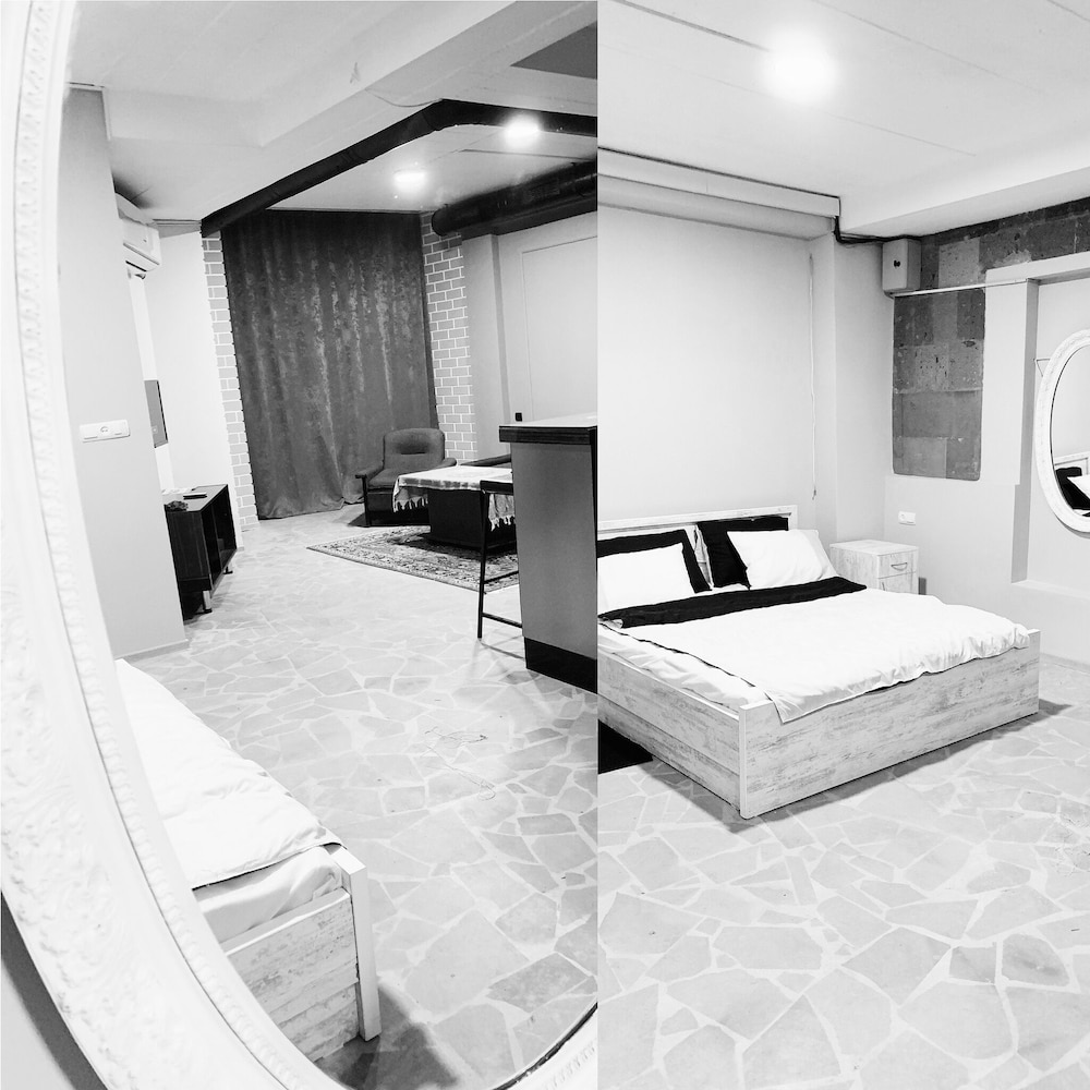 Apartamento En El Centro De La Ciudad. D. V.a. - Yerevan