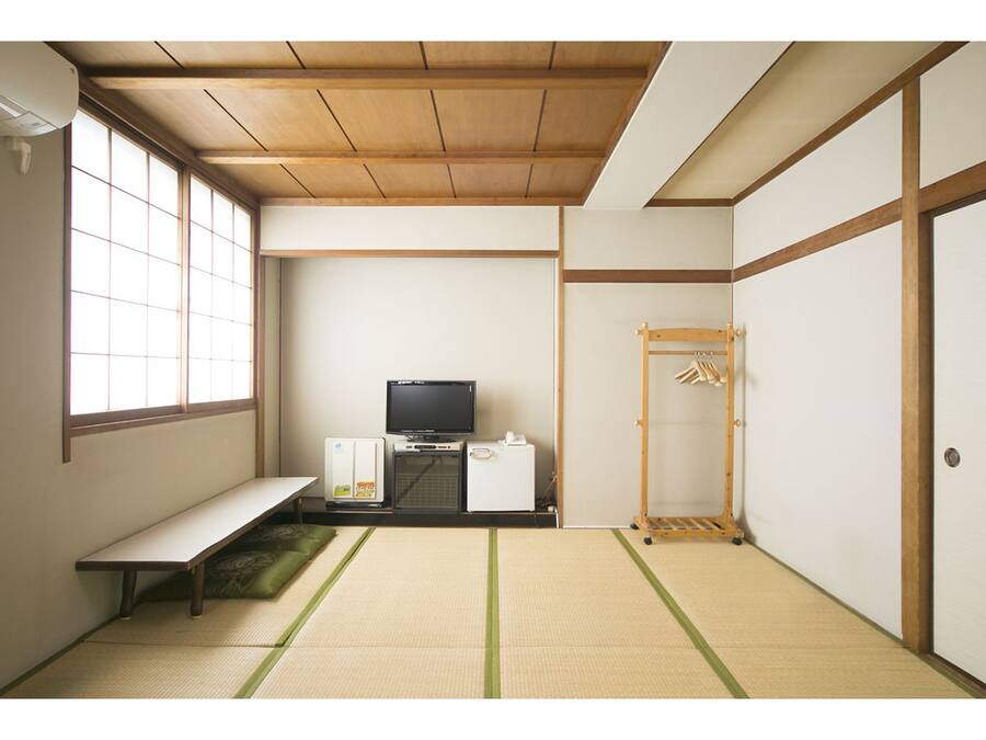 Quarto tradicional, para não fumantes (Japanese Style for 4 guests) | Escrivaninha, Wi-Fi de cortesia, roupa de cama