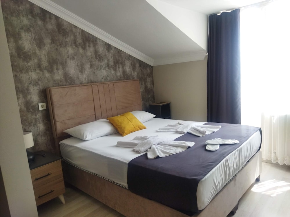 The Queens Apart - Trabzon