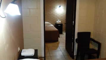 Cofre no quarto, Wi-fi grátis, roupa de cama fornecida