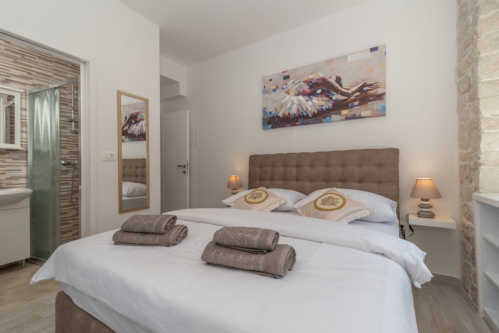 Studios Kadena - Trogir