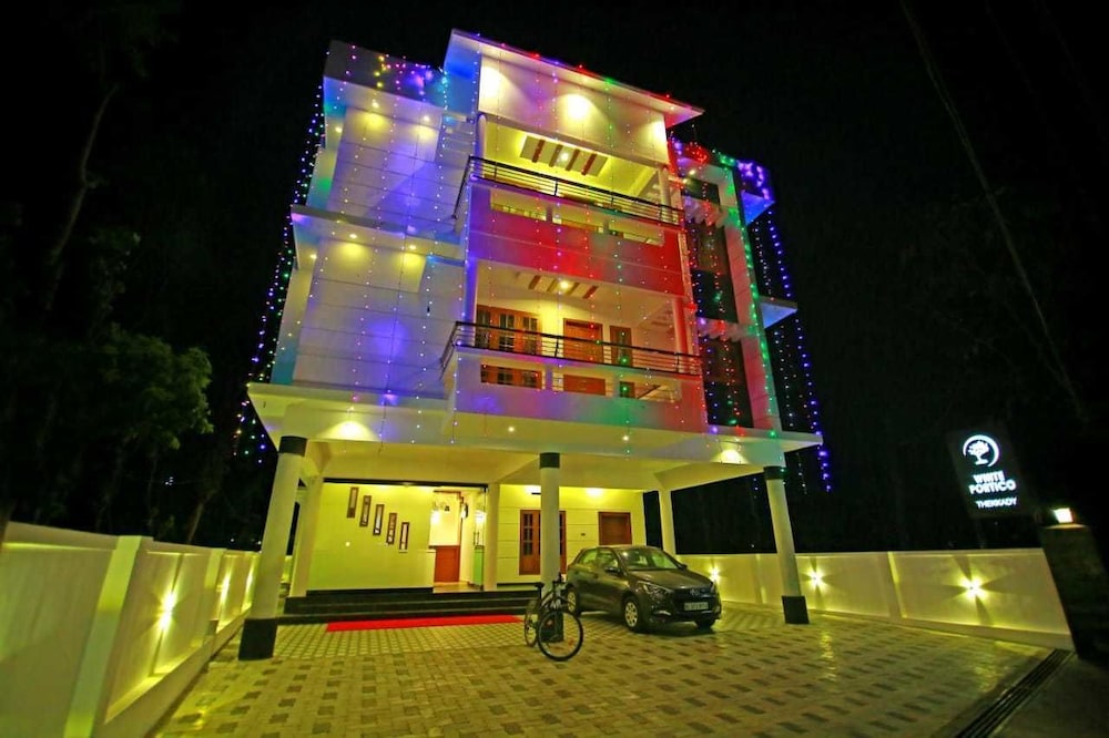 White Portico - Thekkady