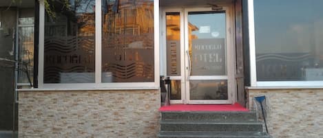 Entrada do alojamento