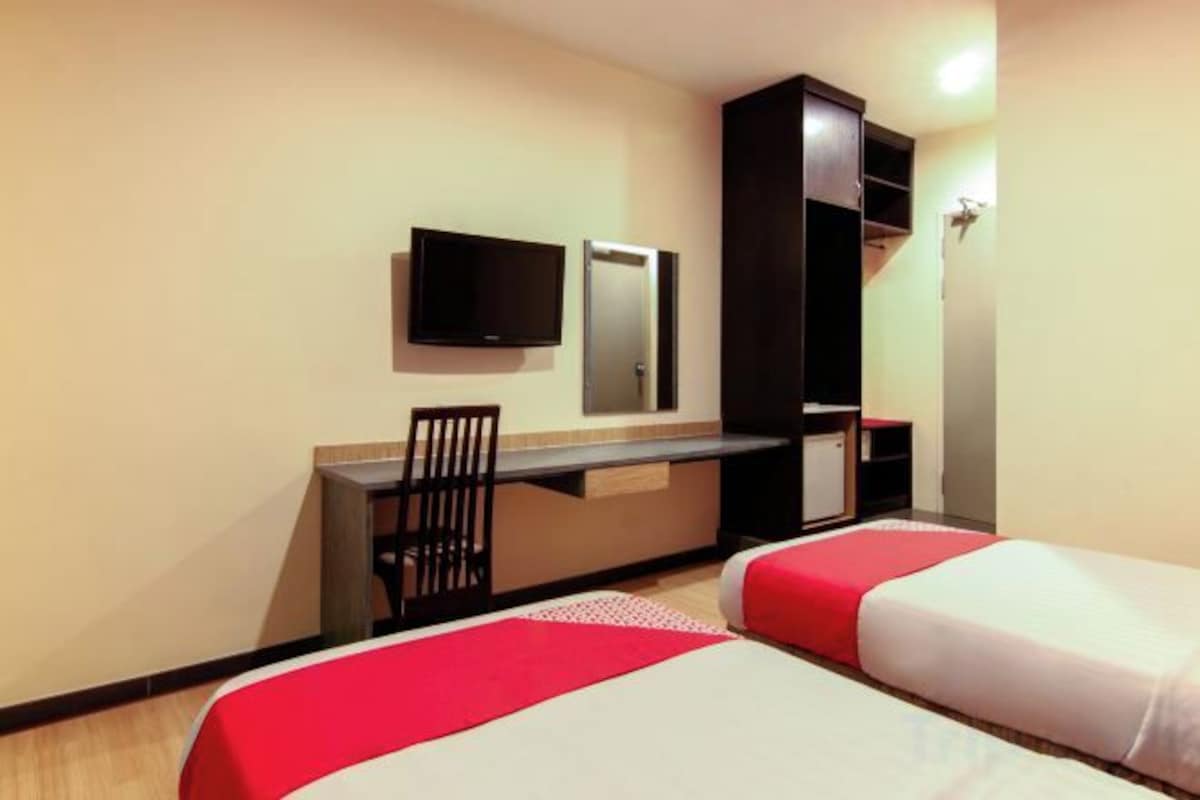 Secretária, Wi-fi grátis, roupa de cama fornecida