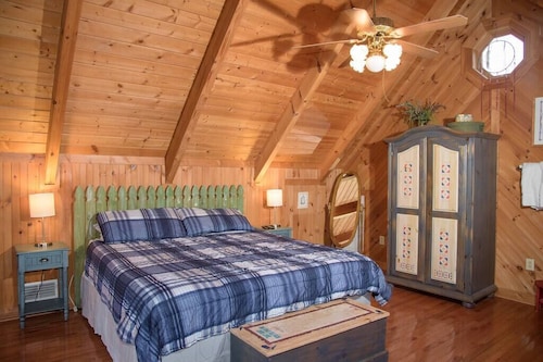 Views 1br/1.5bath Pet-friendly With Hot Tub & Bbq - Pigeon Forge, TN