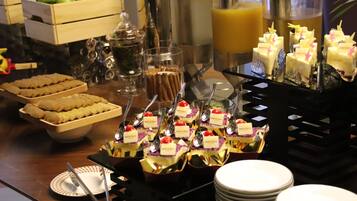 Café da manhã com buffet todos os dias (CNY 58 por pessoa)