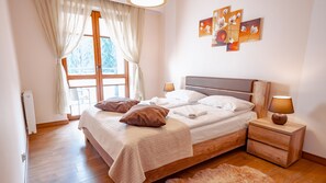Apartamento (25) | 1 quarto, com decoração personalizada, com mobília individualizada 