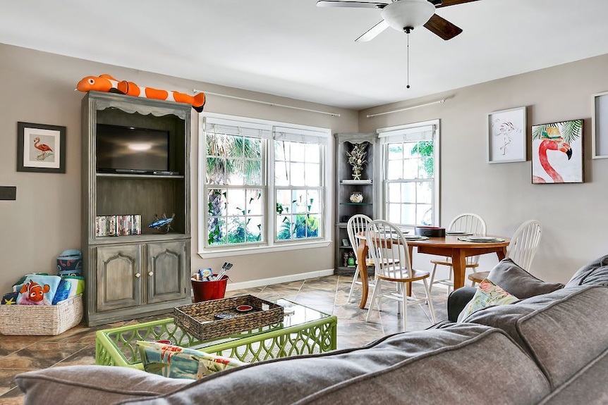 2ベッドルーム/ 1バス広々とした1階のアパートkure Beach Pierから3ブロック - サウスポート, NC