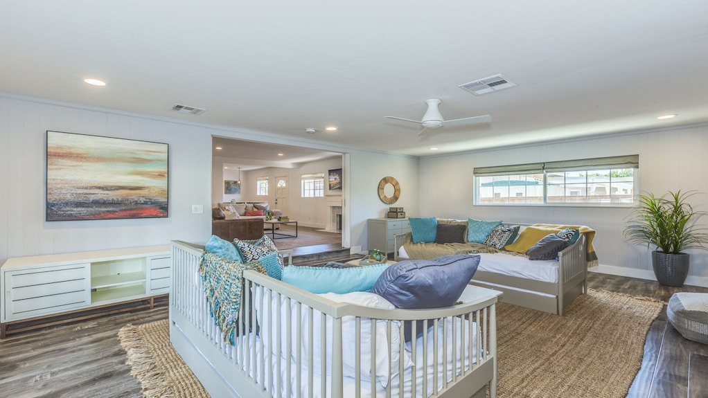 Funtierland + Trenton + Close To Disney + Wifi + Pet Friendly - Anaheim