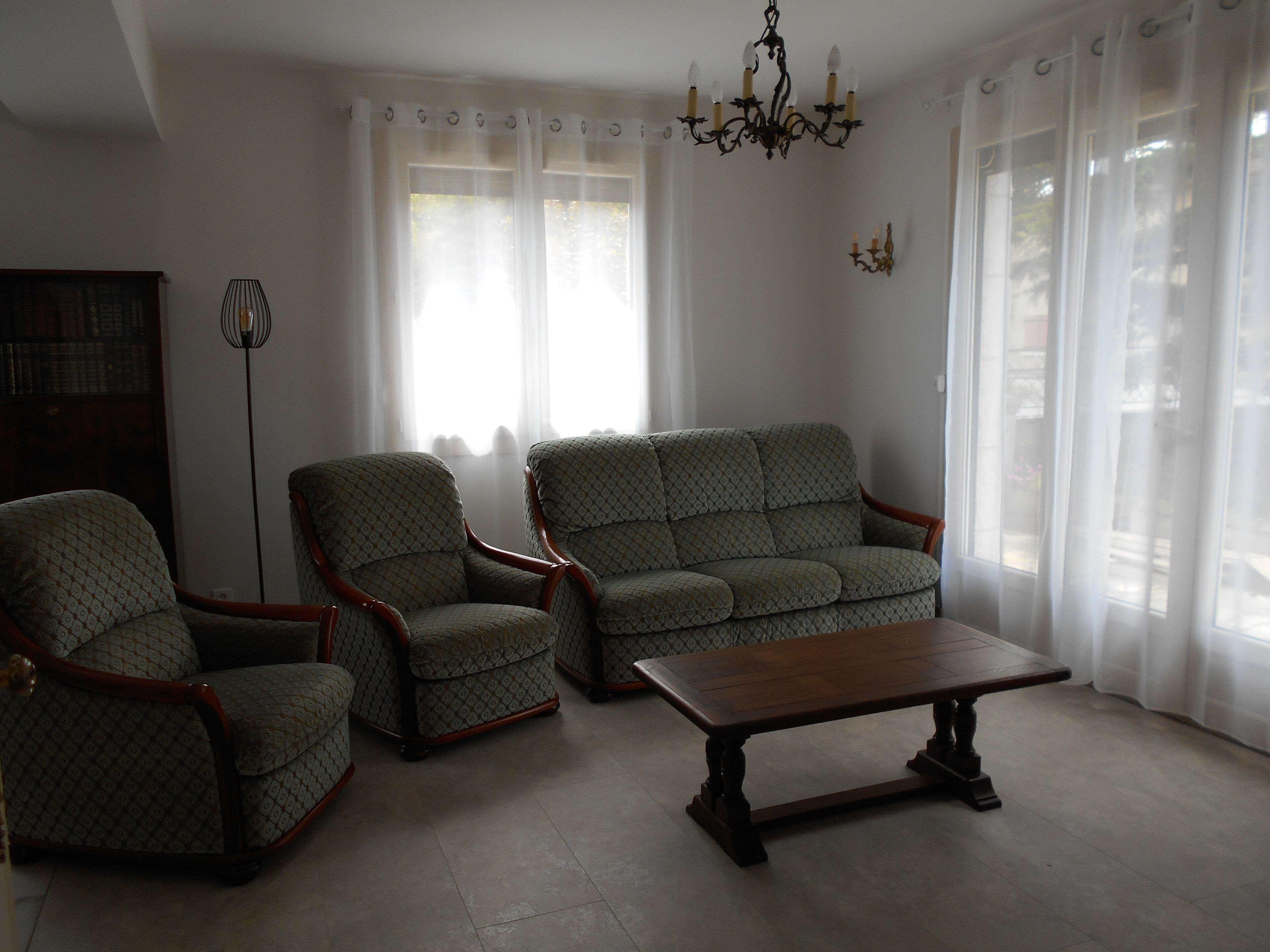 Proche Du Centre Ville, Nombreux Commerces Accessible à Pieds - Revel