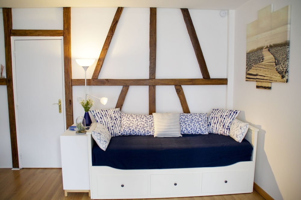Die Wohnung Des Château De Prêtreville - Calvados