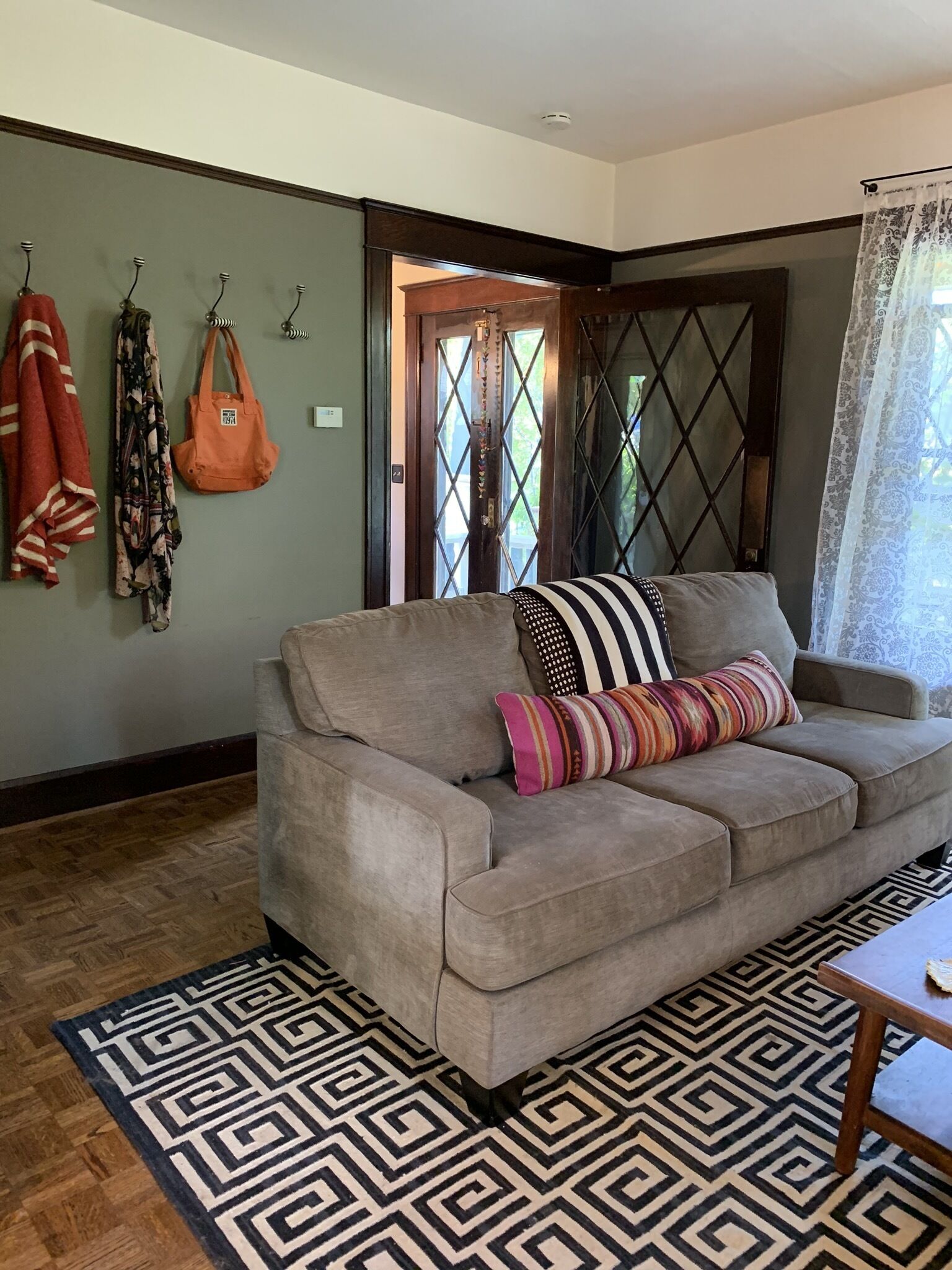 A Private, Comfy 3bd-2ba Historic Home In The Heart Of Downtown Petaluma! - Petaluma, CA