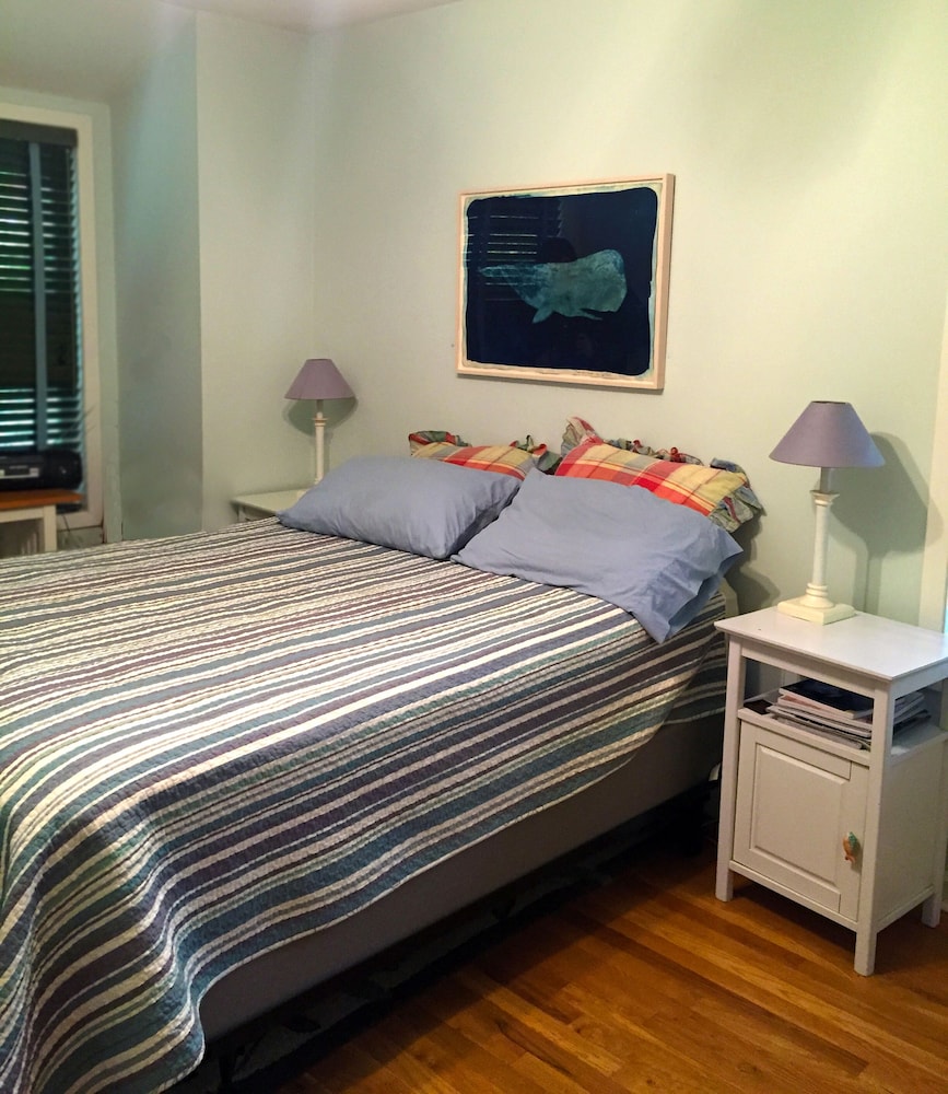 Family Getaway With Pool, Pet Friendly - Cutchogue, NY