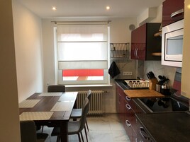 Apartamento (One) | Opções para refeição no quarto