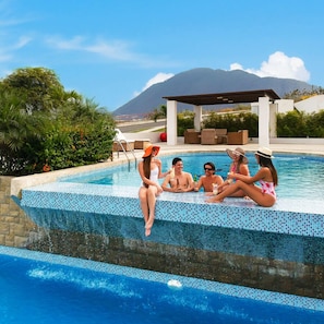 Piscina exterior
