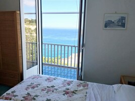 Quarto Duplo ou Twin Clássico | 1 quarto, berços/camas para crianças grátis, Wi-fi grátis