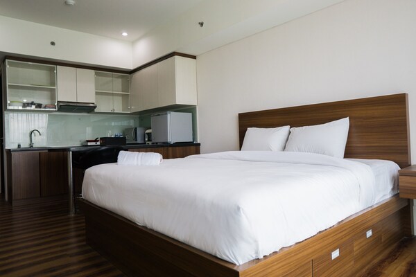 City View Studio Apartment At Tamansari La Grande - Bandung