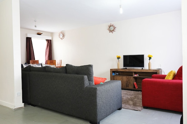 Kattaa's Quiet & Cozy Home Near Jkia - Nairobi