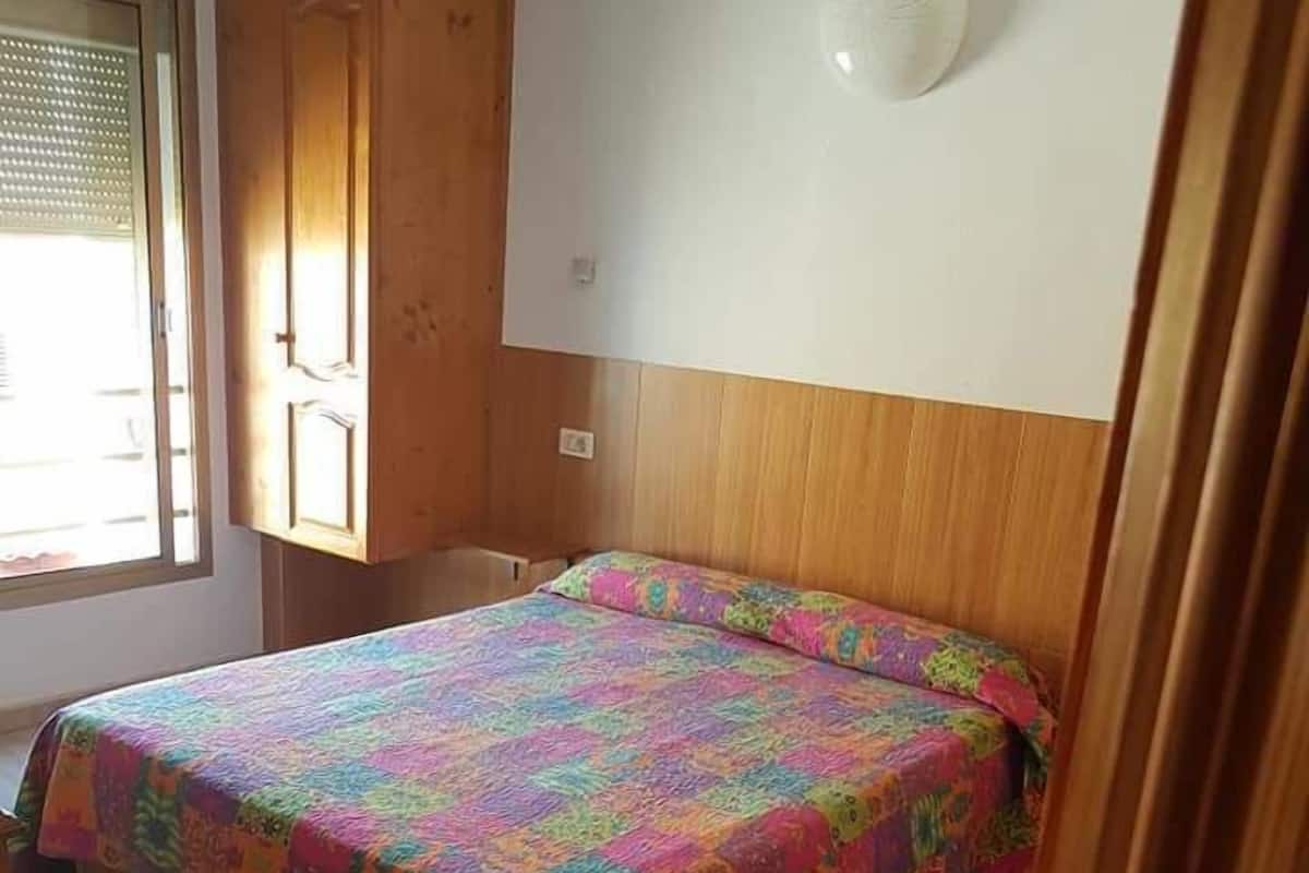 Wi-fi grátis, roupa de cama fornecida