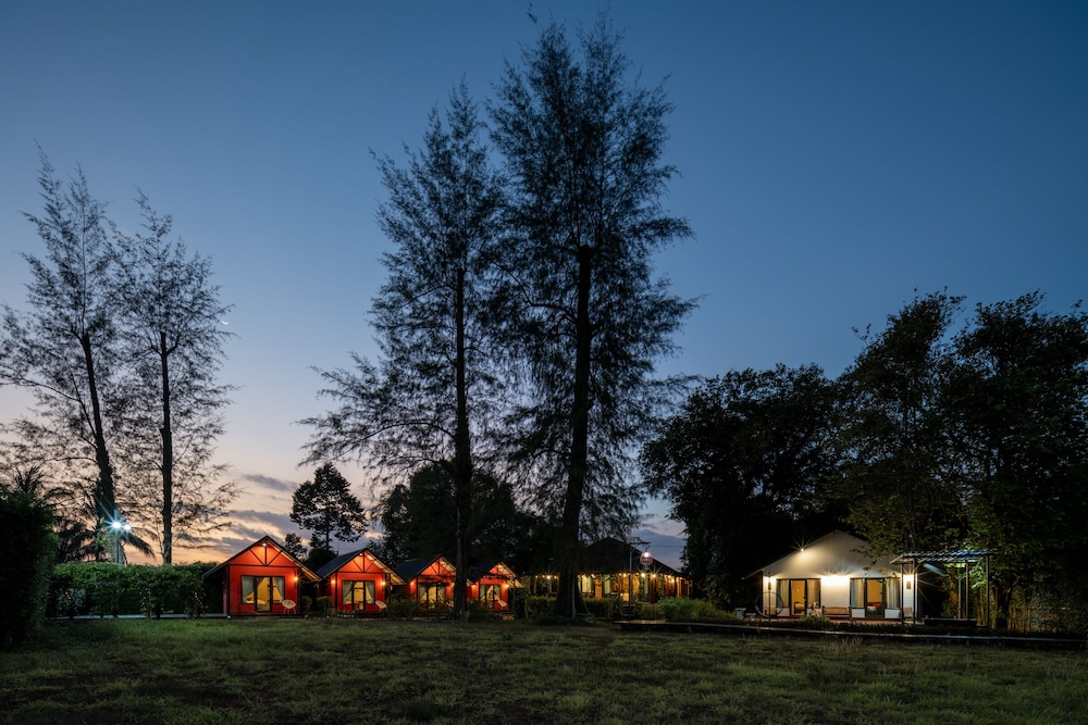St Resort - Ranong
