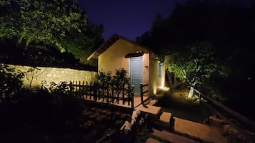 Bungalow de Luxo | Roupa de alta qualidade, secretária, cortinas/cortinados opacos