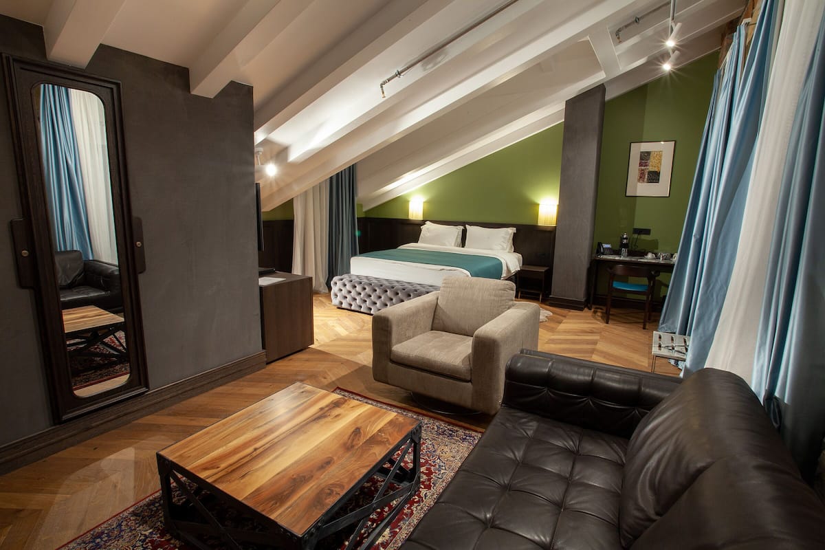 Suite | Minibar, secretária, quartos insonorizados, Wi-fi grátis 