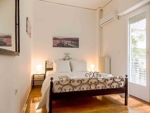 Apartamento básico | 1 quarto, espaço de trabalho para notebook