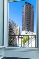 Quarto Superior, vista para o pátio | Vista do quarto