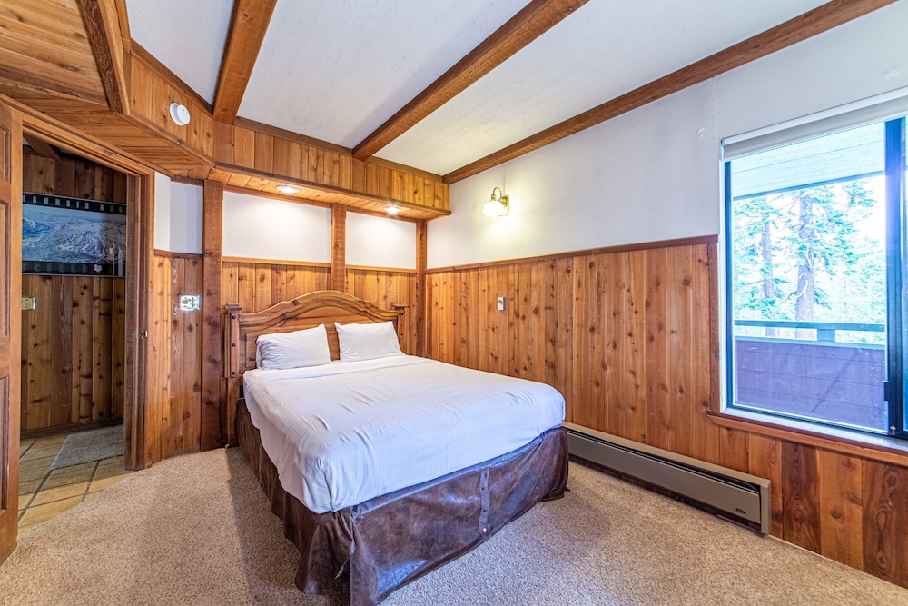 Mountain View Retreat @ Canyon Lodge 2 Hab. C / Garaje - Mammoth Lakes, CA