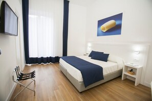 Quarto casal ou duplo luxo, sacada | Roupas de cama premium, edredons de pluma