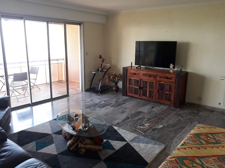 N'est Plus à La Location - Bastia