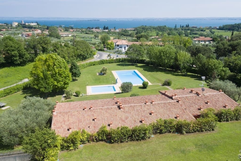 Famiglia Confortevole Ben Posizionato Con Vista Sul Lago! - Padenghe Sul Garda
