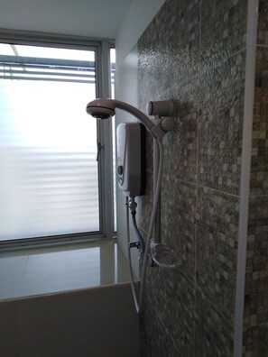 Duche na casa de banho