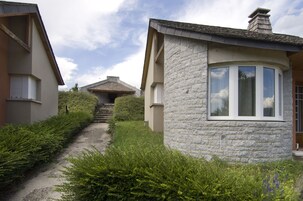 Área para churrascos e piqueniques