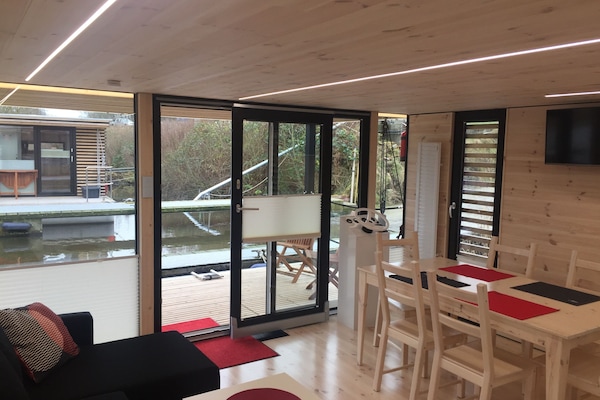 Trailer | Individualmente decorados, individualmente mobiliados, cortinas blackout