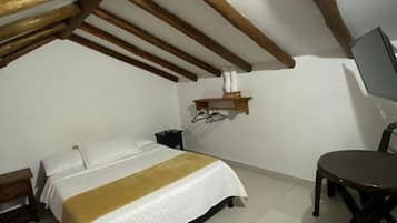 Quarto Duplo Económico | Wi-fi grátis