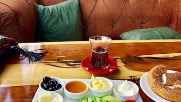 Café da manhã continental grátis todos os dias