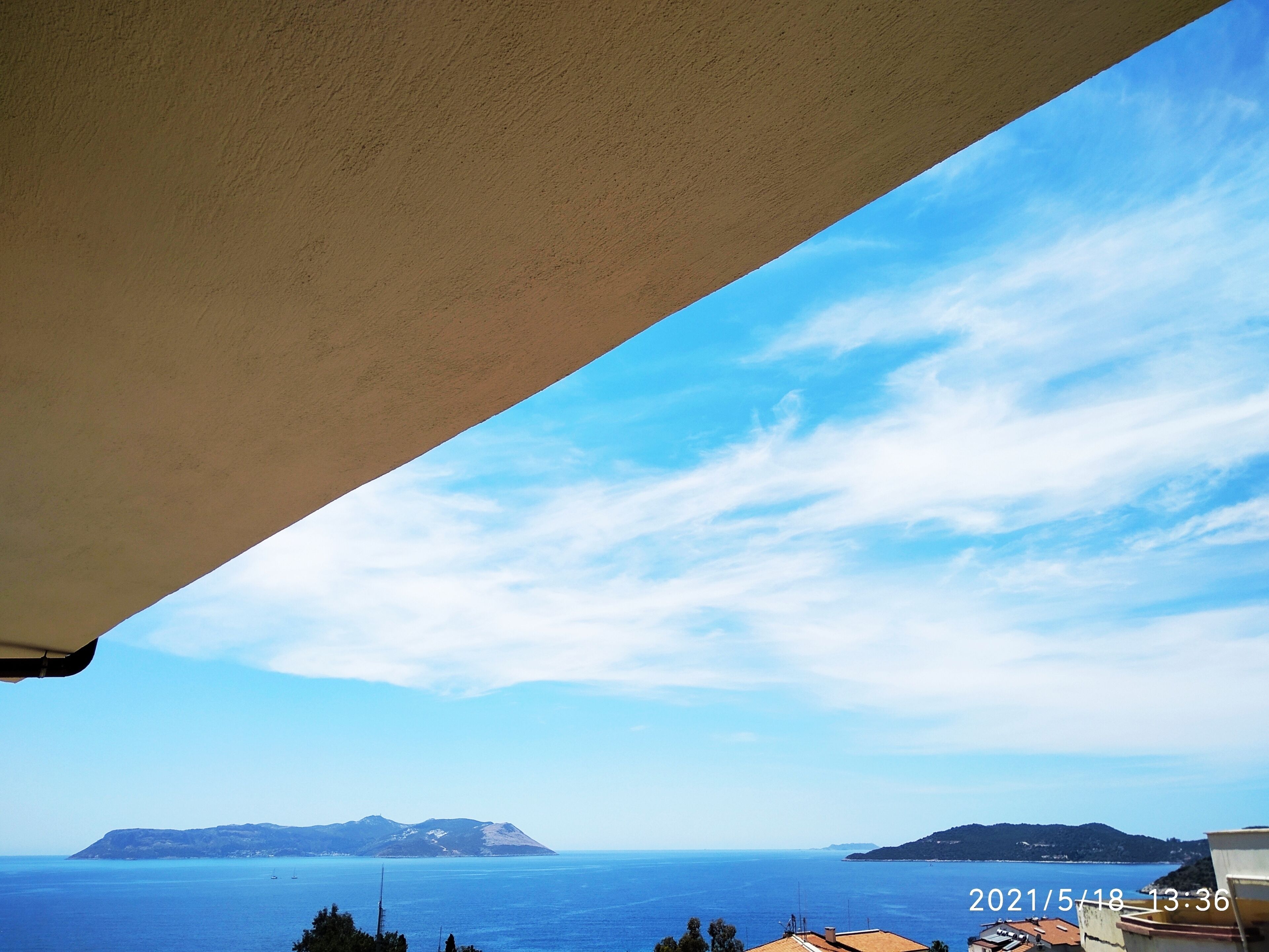 Apartamento Superior, vista parcial para o mar | Terraço/pátio interior