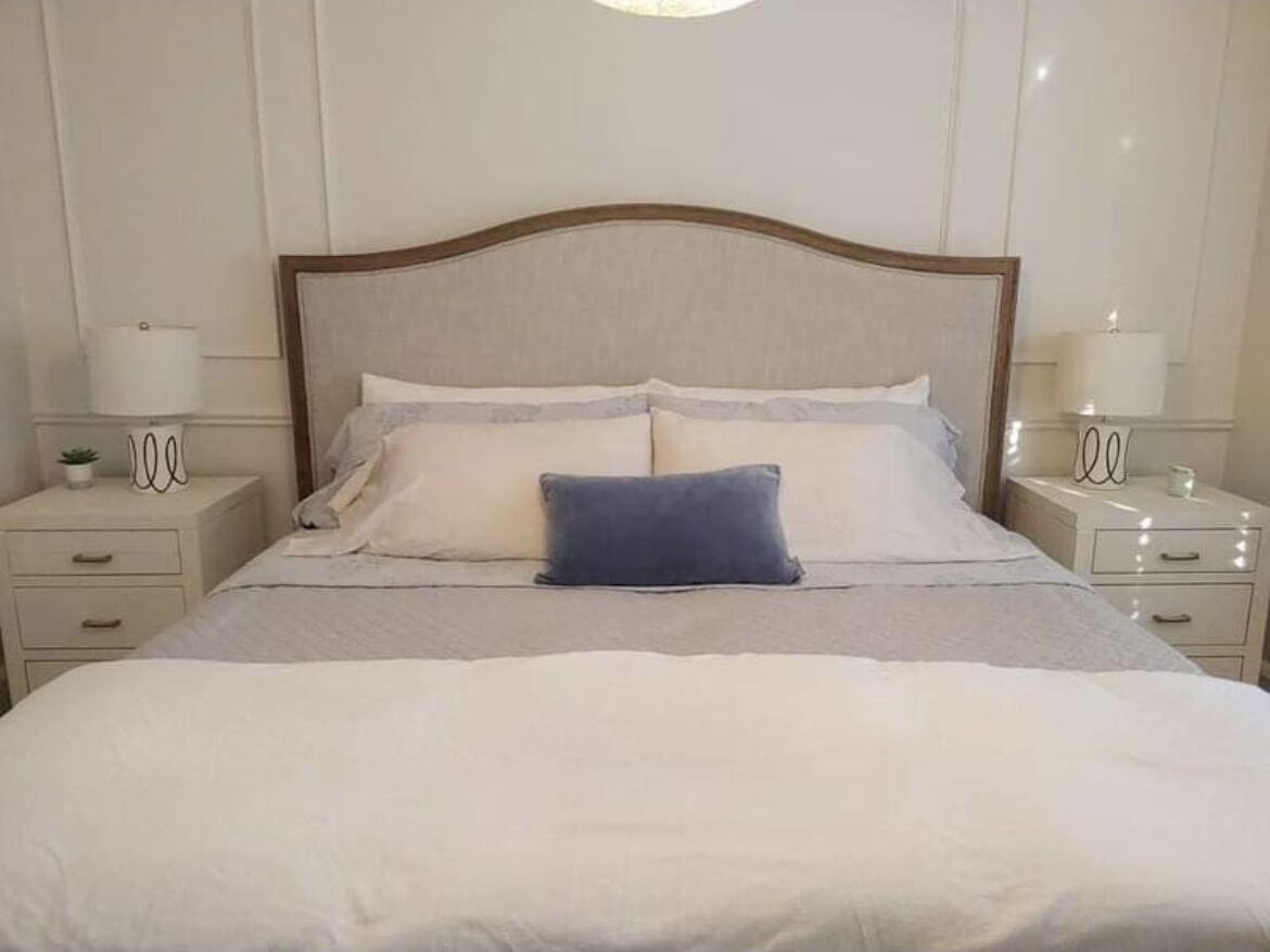 Brighton House Pei-charming Upper Suite With Deck - 샬럿타운