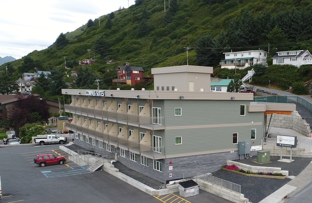 Kodiak Compass Suites - Kodiak, AK