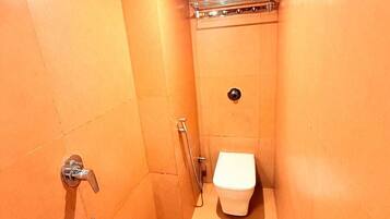 Quarto Standard | Cofre no quarto, camas desdobráveis, Wi-fi grátis