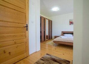 Wi-Fi de cortesia, roupa de cama