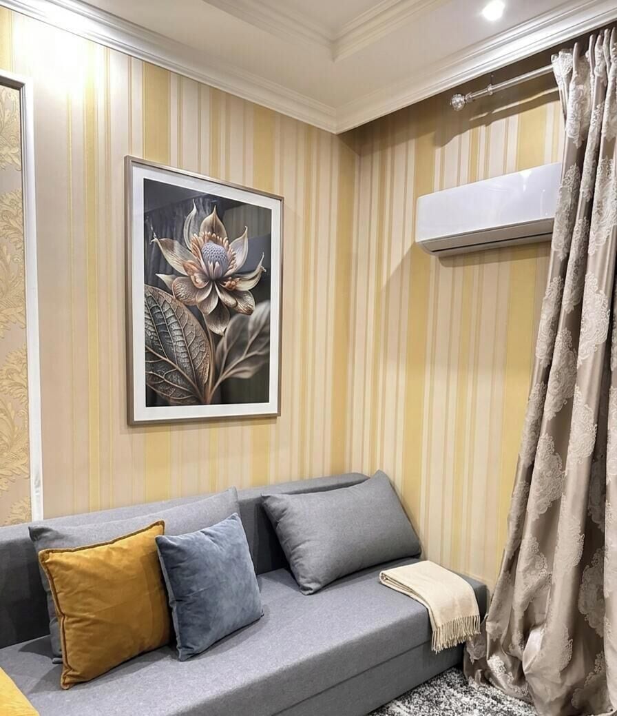 Quarto Quádruplo Económico, vista para o pátio | Sala de estar