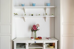 Apartamento, 2 quartos | Comodidades do quarto