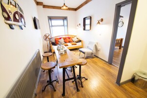 Apartamento, 1 cama de casal e sofá-cama | Individualmente decorados, individualmente mobiliados