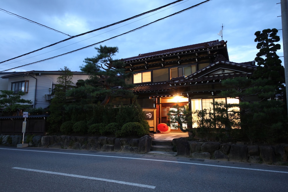 旅館 一の松 - 高山市