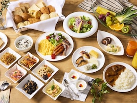 Café da manhã com buffet todos os dias mediante uma taxa