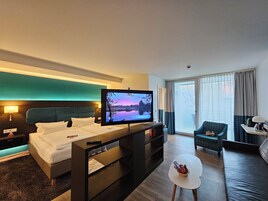 Quarto Familiar, 2 quartos, varanda (Comfort) | Roupa de alta qualidade, cofre no quarto, secretária 