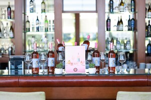 Pequenos-almoços, almoços e jantares servidos 