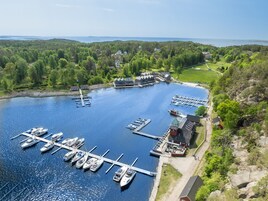 2 restaurantes, café da manhã, culinária regional